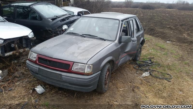 Opel Corsa Polovni Delovi Kompletan Auto U Delovima