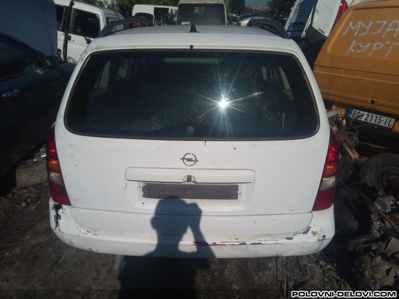 Opel Astra Kompletan Auto U Delovima