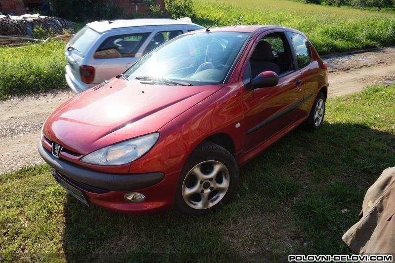 Peugeot 206 3vr Crvena Kompletan Auto U Delovima