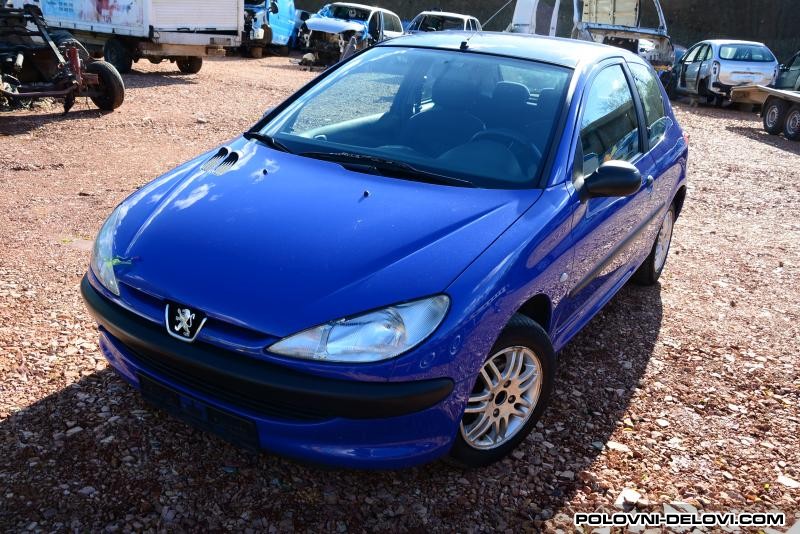 Peugeot 206 1.4b Kompletan Auto U Delovima