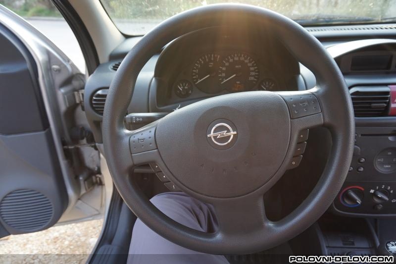 Opel Corsa Airbag U Volanu Enterijer