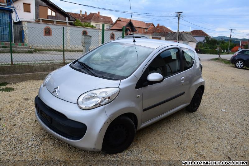 Citroen C1 1.0b Siva Boja Kompletan Auto U Delovima