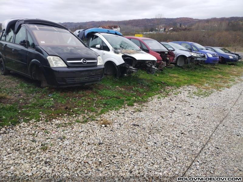 Opel Astra Kompletan Auto U Delovima