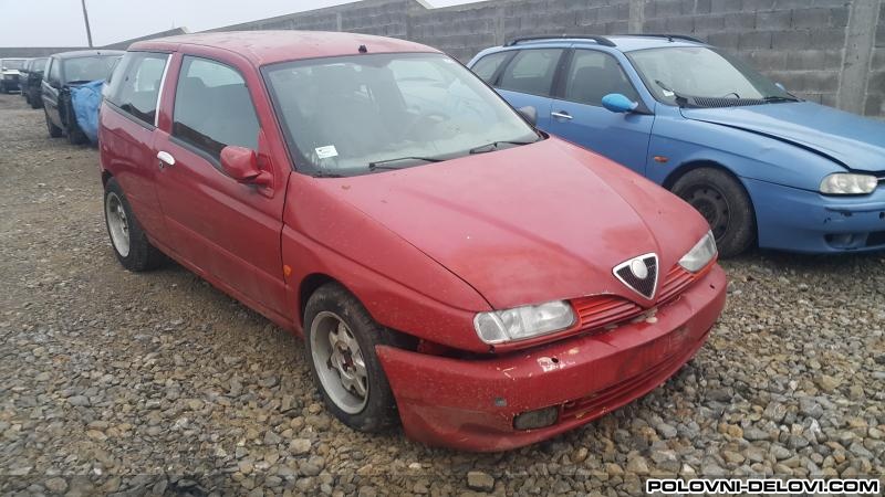 Alfa Romeo 145 Kompletan Auto U Delovima