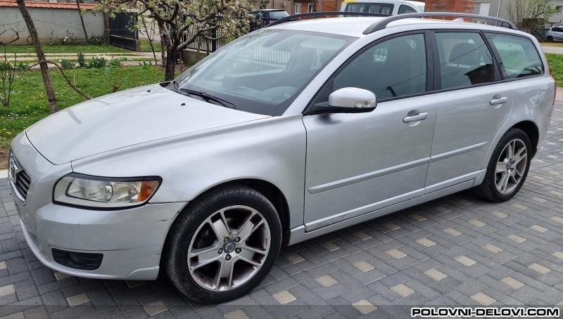 Volvo V50 2.0 D 100kw Kompletan Auto U Delovima