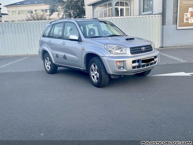 Toyota RAV 4 2.0d Kompletan Auto U Delovima