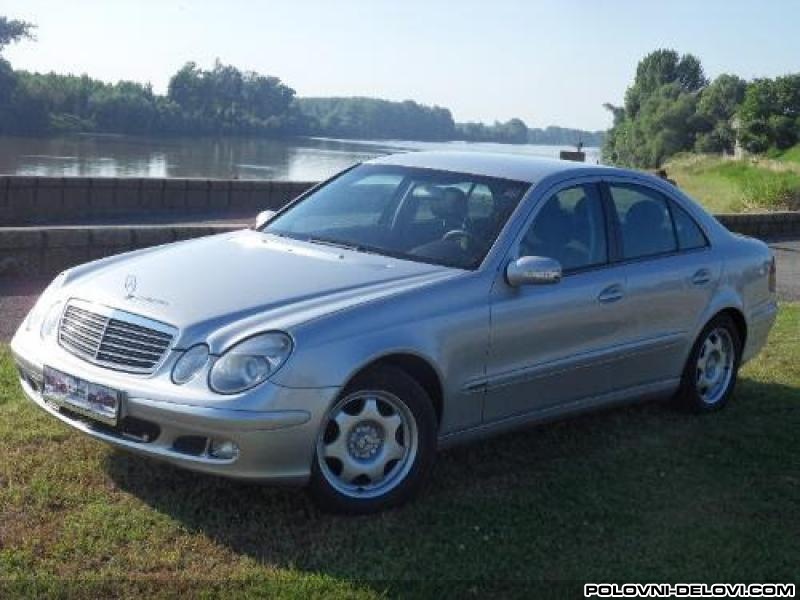 Mercedes E 270 Kompletan Auto U Delovima