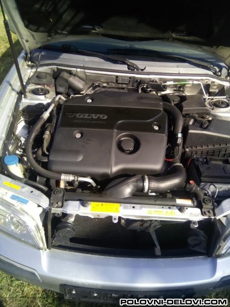 Volvo S40 Dizel Kompletan Auto U Delovima