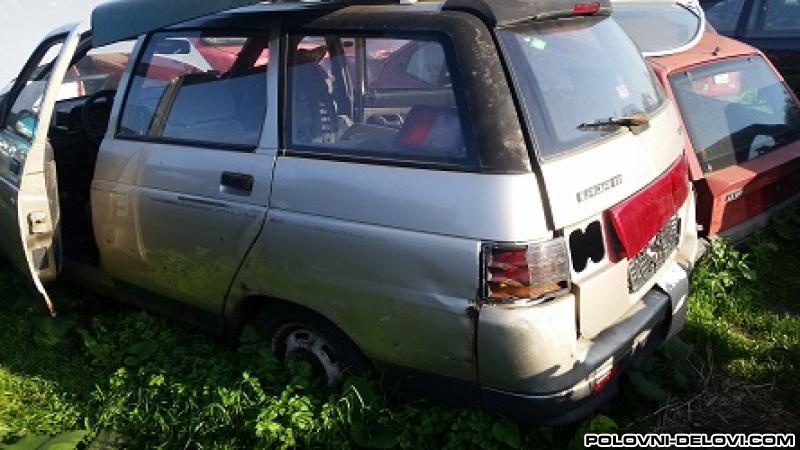 Lada 110 Kompletan Auto U Delovima