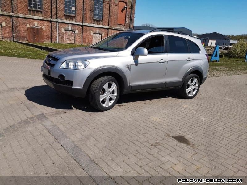 Chevrolet Captiva 2.0d Kompletan Auto U Delovima