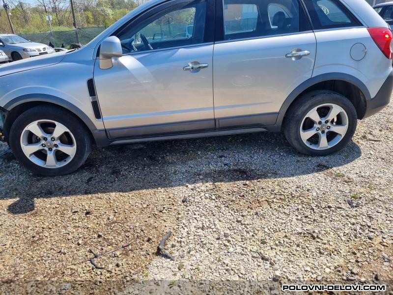 Opel Antara 2.0d Kompletan Auto U Delovima
