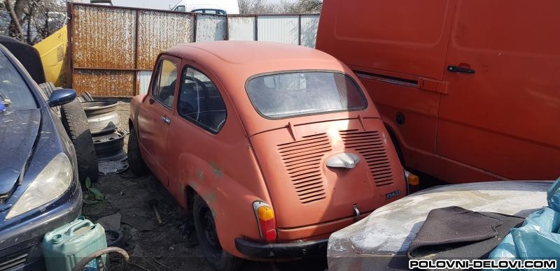 Zastava 750 Kompletan Auto U Delovima