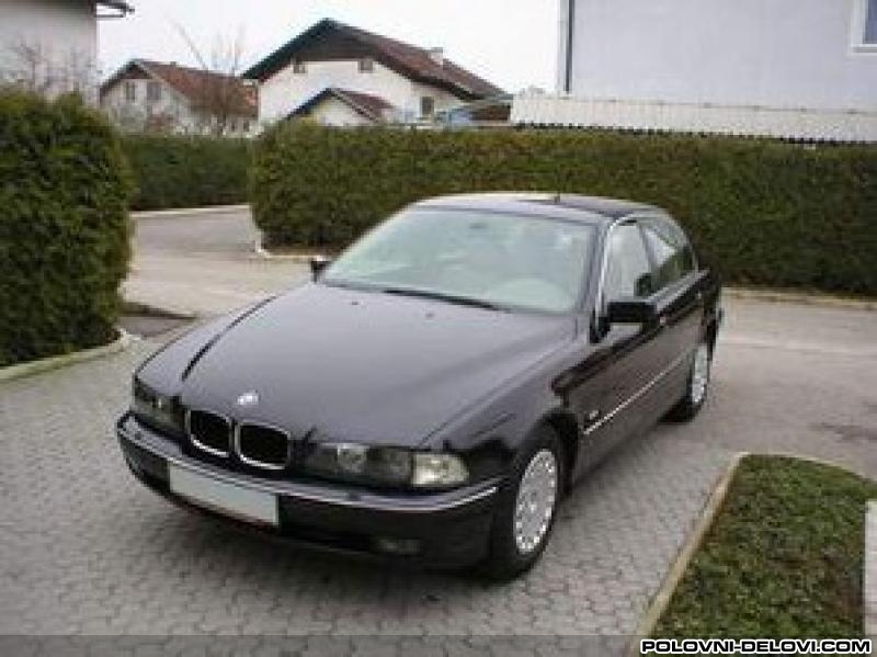 BMW 5 E39 Kompletan Auto U Delovima