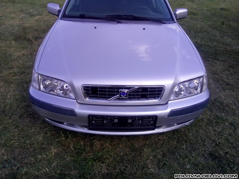 Volvo S40 Dizel Kompletan Auto U Delovima