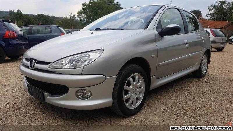 Peugeot 206 1.4b Svetla I Signalizacija