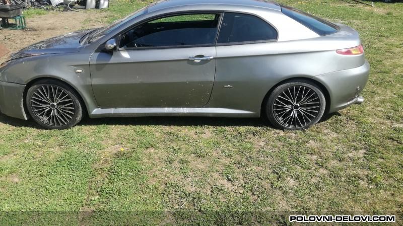 Alfa Romeo GT 1.9 Mjet Kompletan Auto U Delovima