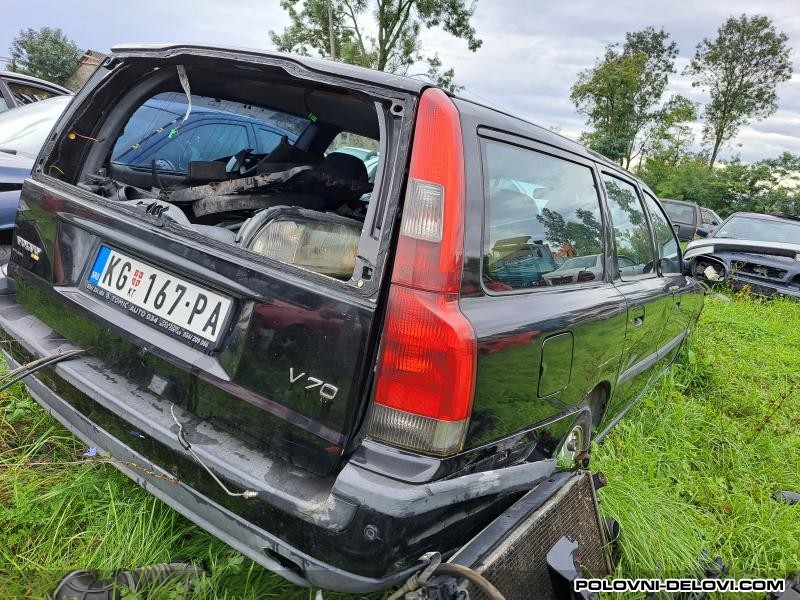 Volvo V70 2.4 D5. 4.4 V8 Kompletan Auto U Delovima