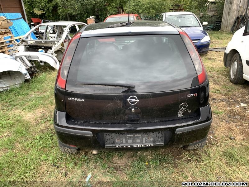 Opel Corsa C Gepek Vrata Karoserija