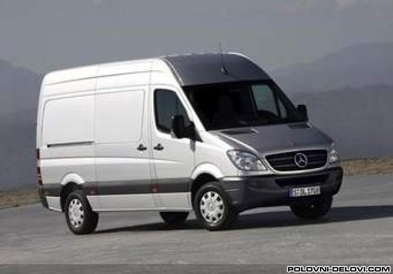 Mercedes Sprinter 06 - Karoserija