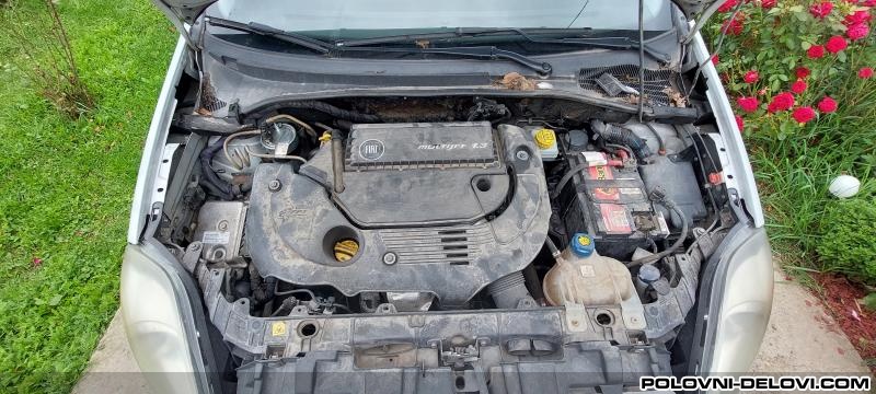 Fiat Grande Punto Motor I Delovi Motora