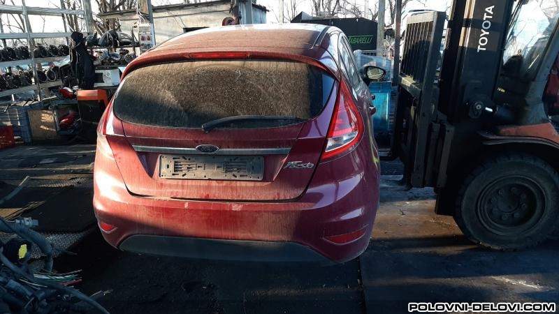 Ford Fiesta Fiesta 6 Kompletan Auto U Delovima