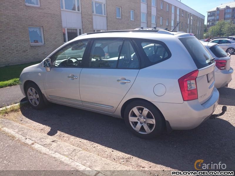 Kia Carens Crdi Kompletan Auto U Delovima