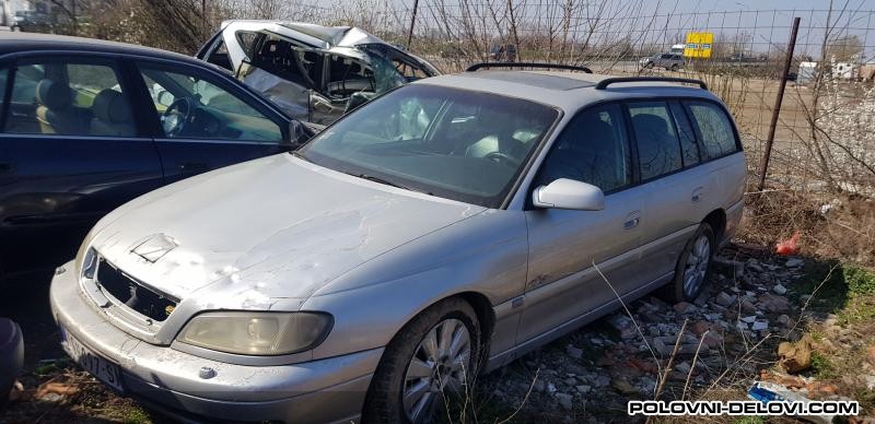 Opel Omega Kompletan Auto U Delovima