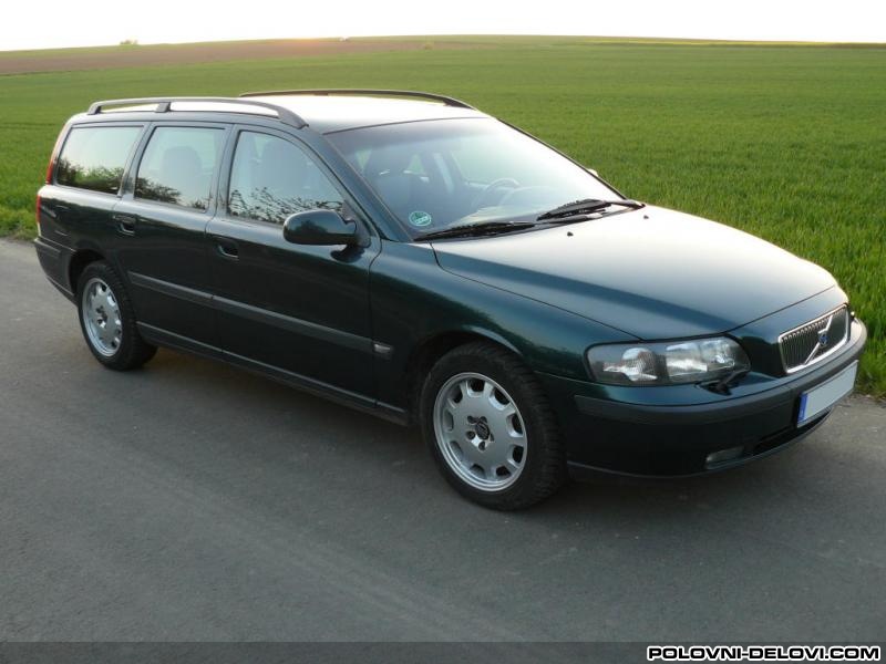 Volvo V70 2. 4 2. 4 T Kompletan Auto U Delovima