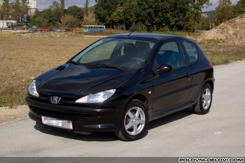 Peugeot 206 Kompletan Auto U Delovima