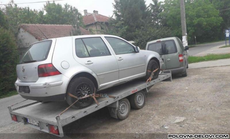 Volkswagen Golf 4 Kompletan Auto U Delovima