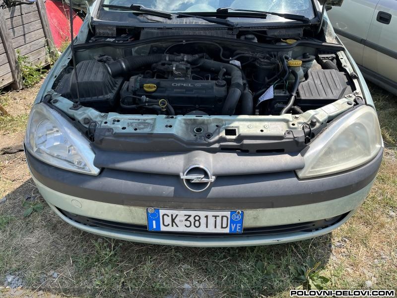 Opel Corsa C Prednji Branik Karoserija