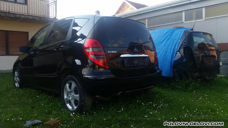 Mercedes A 170 Cdi Kompletan Auto U Delovima