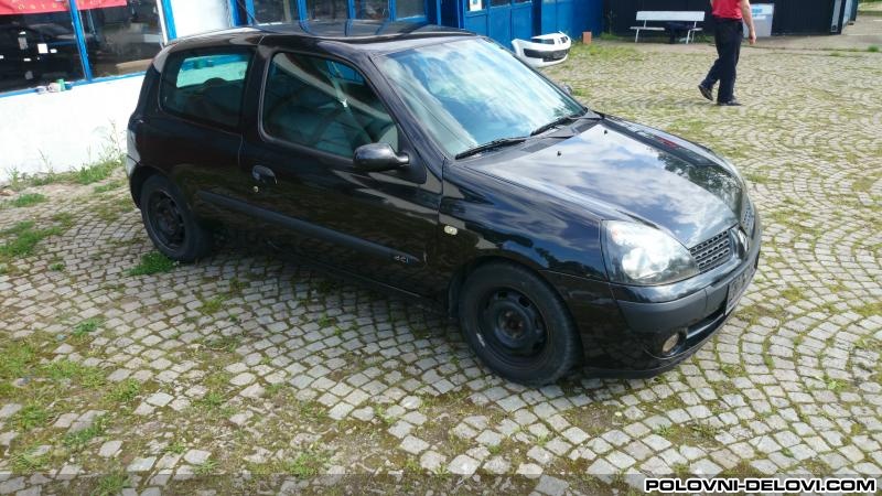 Renault Clio Dizel I Benzin Kompletan Auto U Delovima