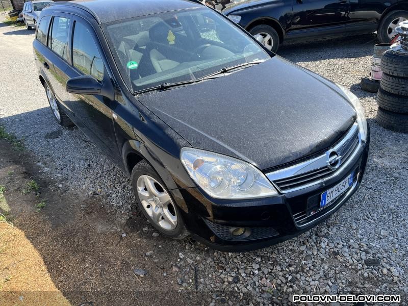 Opel Astra H Z167 Desni Retrovizor Karoserija