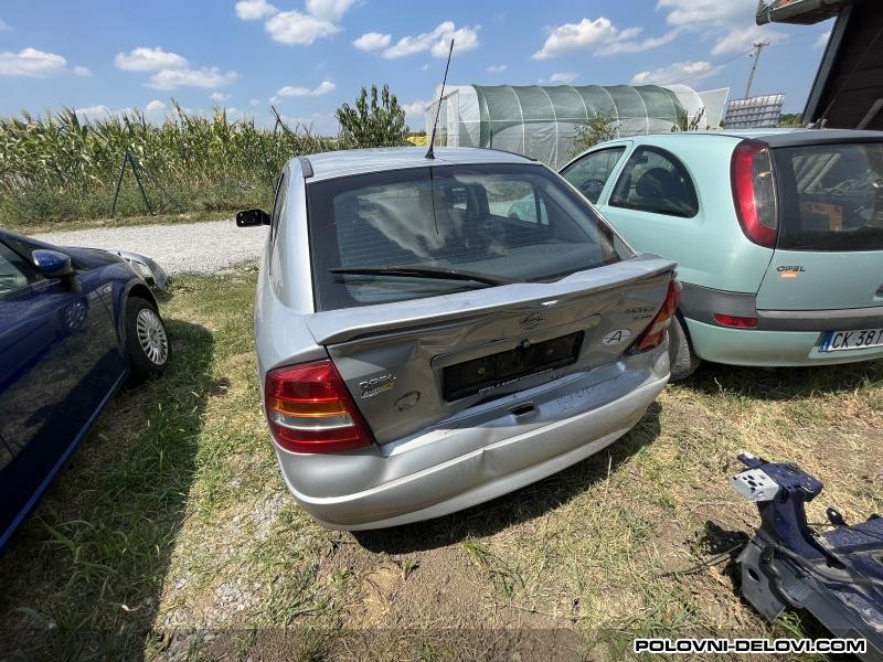 Opel Astra G Z147 Zadnji Branik Karoserija