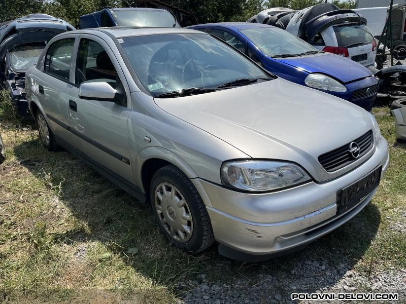 Opel Astra G Z147 Desna Prednja Vrata Karoserija