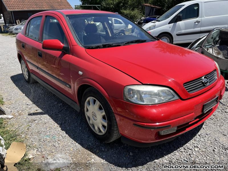 Opel Astra G Z547 Desna Prednja Vrat Karoserija