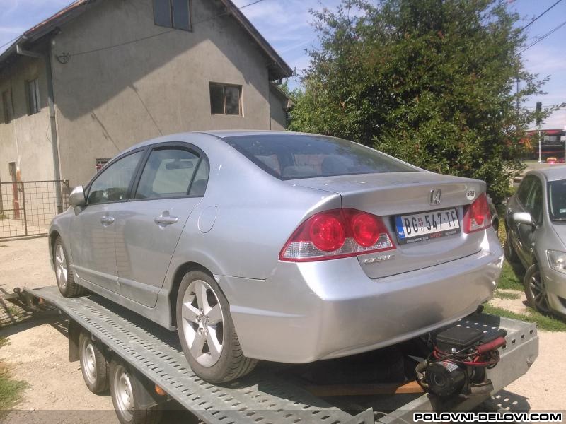 Honda Civic Fd Kompletan Auto U Delovima