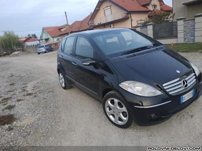 Mercedes 180 Delovi W169 Kompletan Auto U Delovima