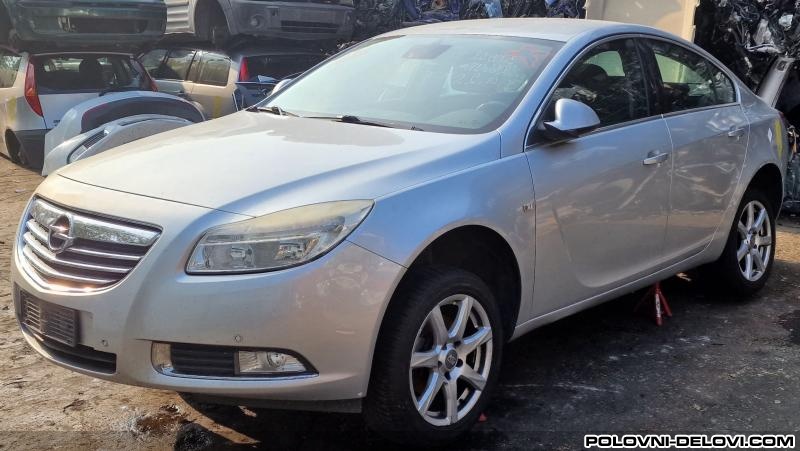 Opel Insignia 2.0 118kw Kompletan Auto U Delovima