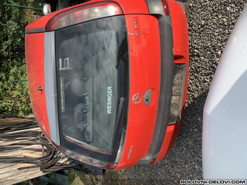 Opel Corsa C Gepek Vrata Karoserija