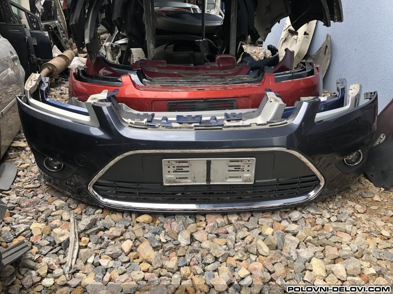 Ford Focus Branik Fokus 2 Kompletan Auto U Delovima