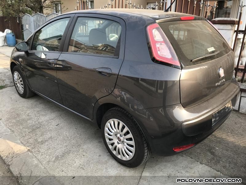 Fiat Grande Punto EVO 1.2 Kompletan Auto U Delovima