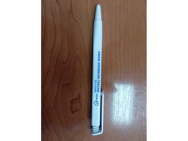 Hemijska olovka : Ovom olovkom glasam . Otpor