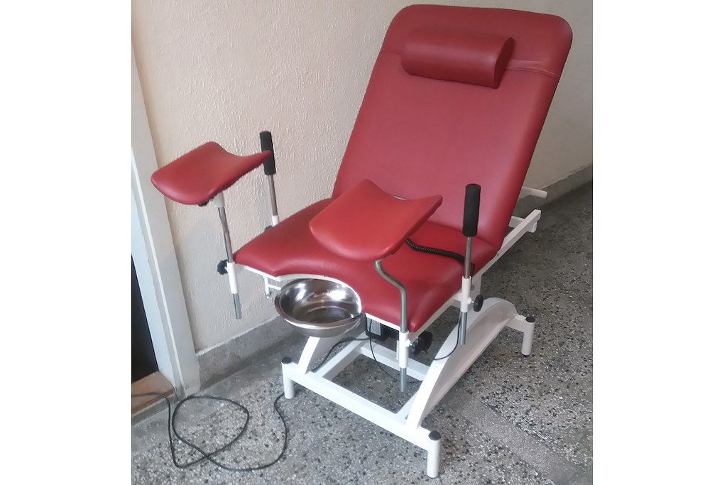 Mehanička ginekološka stolica