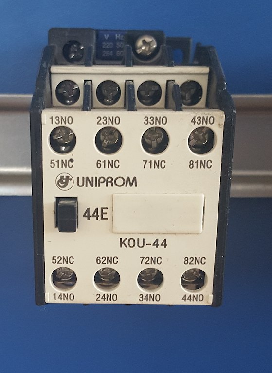 KONTAKTOR POMOCNI KOU-44 380V AC