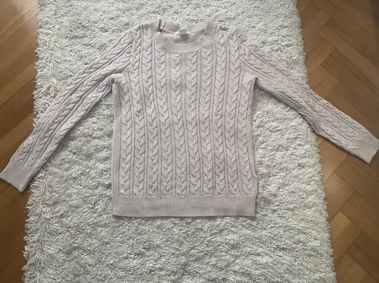 Prelepi H&M dzemper