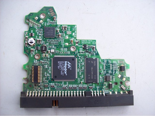 160 Gb Maxtor ata - 3.5 inca  - 6G160P0 elektronika