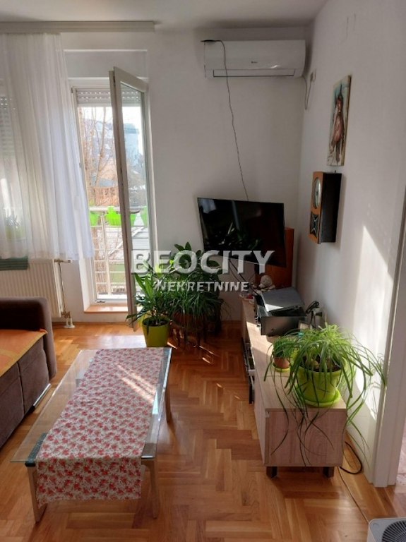 Novi Sad, Bulevar Evrope, Bulevar Evrope, 1. 5, 32m2, 92800EUR