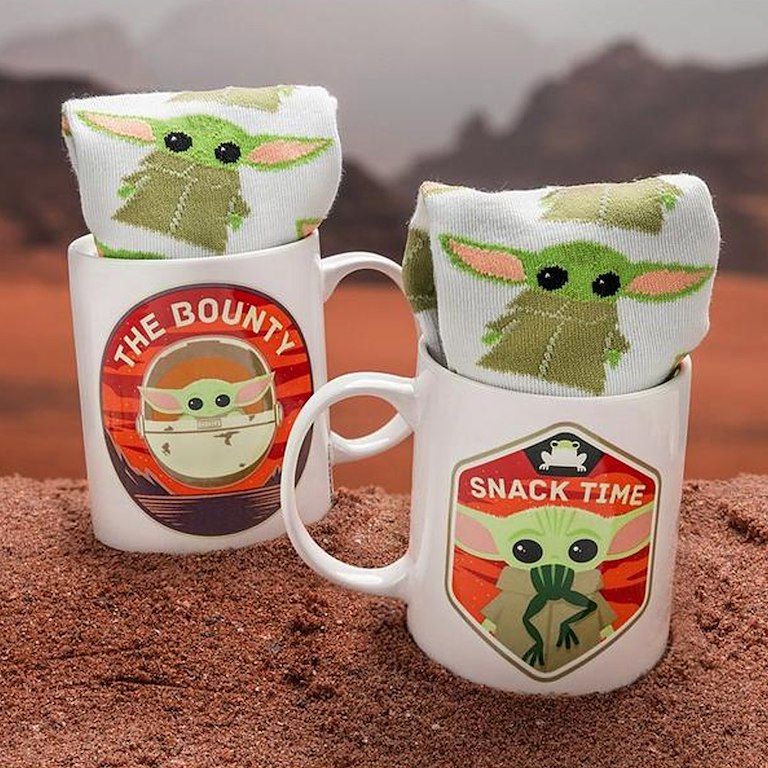 The Mandalorian - The Child Mug & Socks